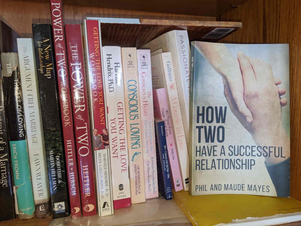 Successful Relationships Reading Corner – Phil and Maude